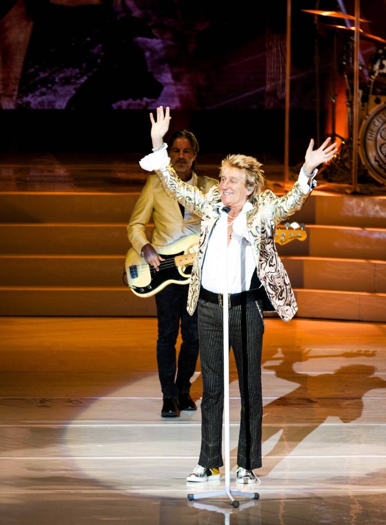 Rod Stewart “One Last Time” 2025 Tour - Music Den // Live